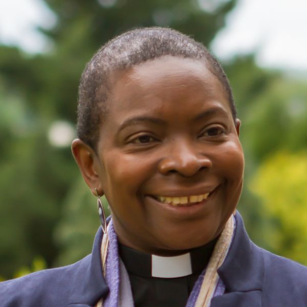 About Us – The Living Well